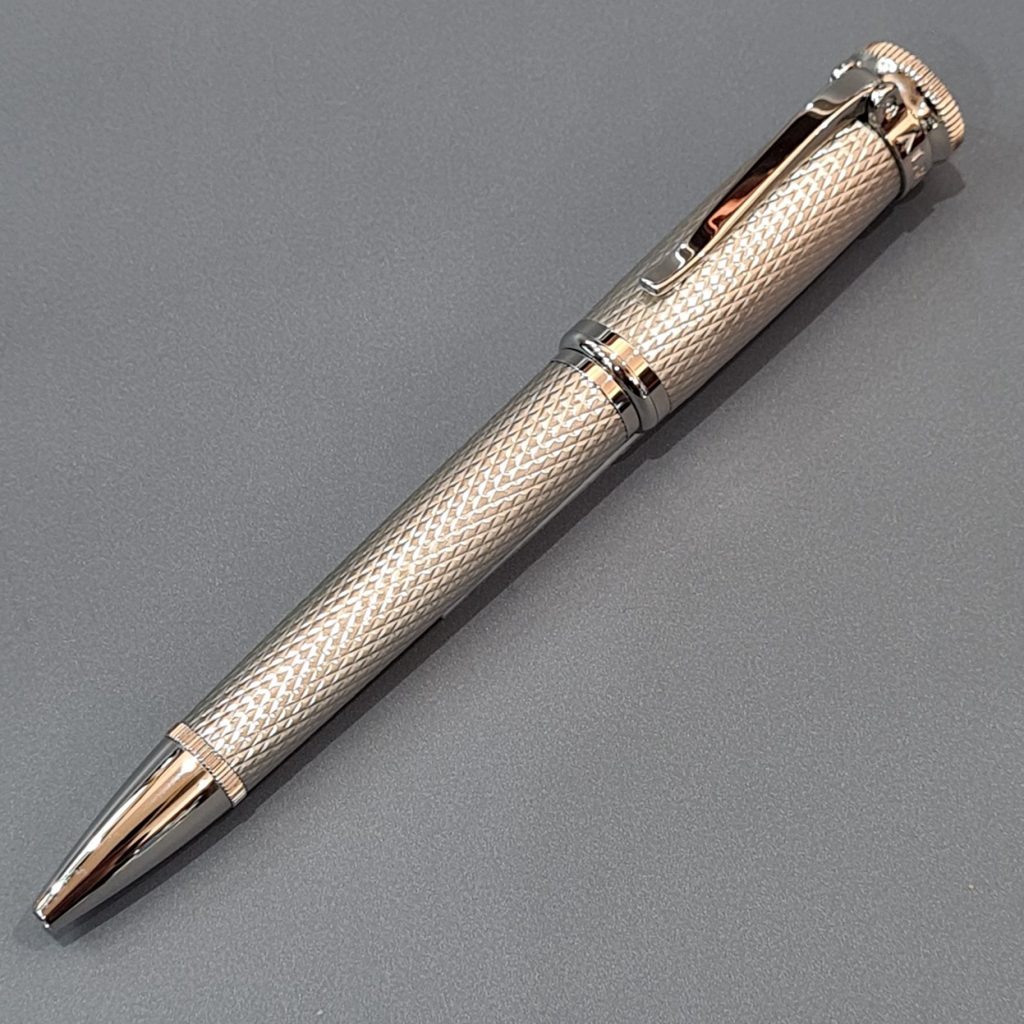 Sentryman motif diamant - Point Plume®